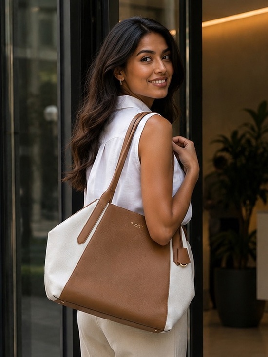 RADLEY LONDON | Bags | Nwot Radley London Baylis Road 2 Large Tan ...